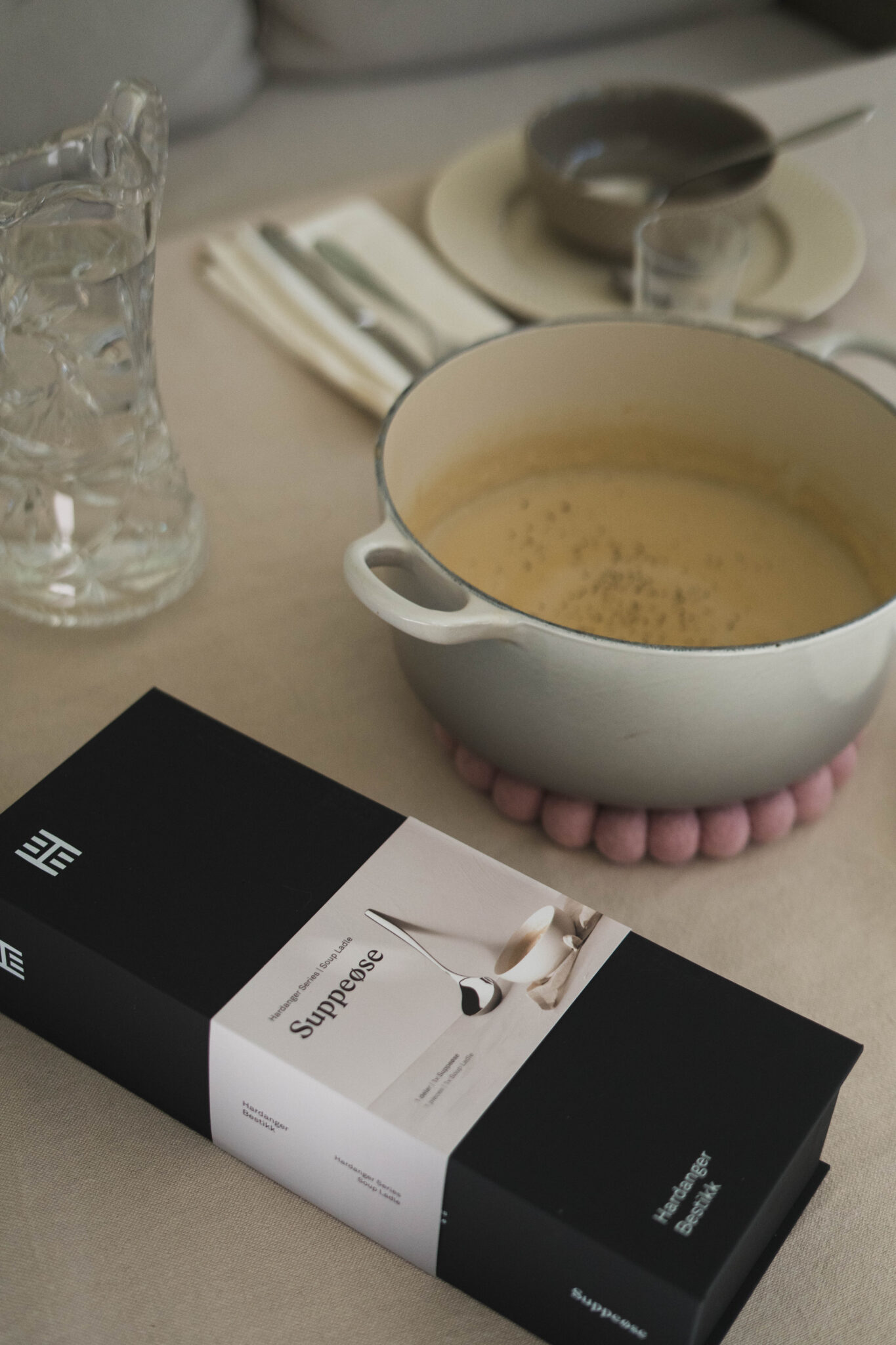 Hardanger Øse – Der tradisjon møter brukervennlighet - Hardanger Bestikk